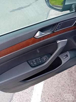 Volkswagen Passat 2016 in Jonava, with an engine capacity of 2.00 L and mileage of 200 thousand km for 14500 €, photo 8 on AUTOMOTO.COM.LV