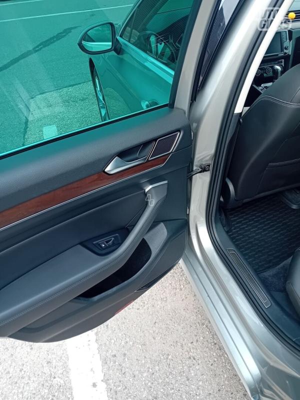 Volkswagen Passat 2016 in Jonava, with an engine capacity of 2.00 L and mileage of 200 thousand km for 14500 €, photo 11 on AUTOMOTO.COM.LV