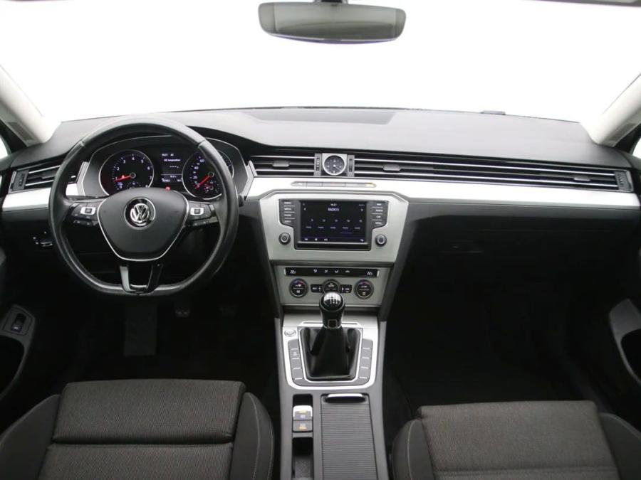 Volkswagen Passat 2017 Viļņa, ar dzinēja tilpumu 1.40 L un nobraukumu 187 tūkst. km par 11299 €, foto 3 vietnē AUTOMOTO.COM.LV