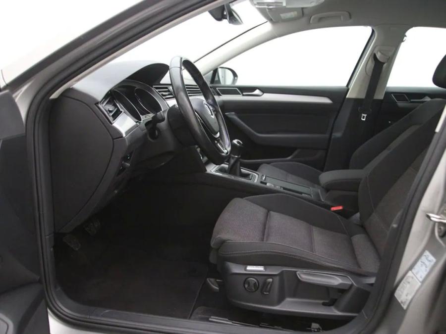 Volkswagen Passat 2017 Viļņa, ar dzinēja tilpumu 1.40 L un nobraukumu 187 tūkst. km par 11299 €, foto 5 vietnē AUTOMOTO.COM.LV