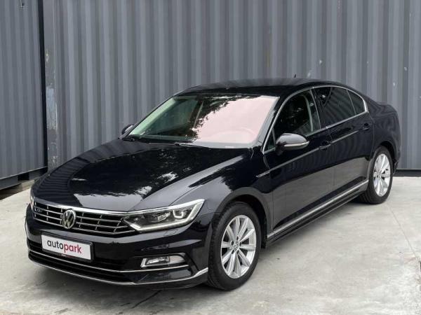 Volkswagen Passat 2018 Viļņa, ar dzinēja tilpumu 1.97 L un nobraukumu 132 tūkst. km par 17500 €, foto 1 vietnē AUTOMOTO.COM.LV