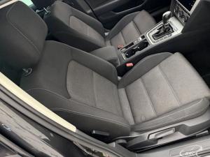 Volkswagen Passat 2019 in Vilnius, with an engine capacity of 1.50 L and mileage of 123 thousand km for 14900 €, photo 6 on AUTOMOTO.COM.LV