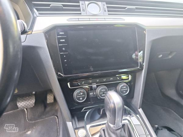 Volkswagen Passat 2019 in Kaunas, with an engine capacity of 2.00 L and mileage of 206 thousand km for 15500 €, photo 6 on AUTOMOTO.COM.LV