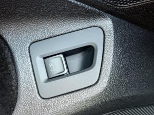 Volkswagen Passat 2020 in Parnu, with an engine capacity of 1.50 L and mileage of 93 thousand km for 21900 €, photo 19 on AUTOMOTO.COM.LV