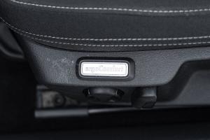 Volkswagen Passat 2022 in Riga, with an engine capacity of 2.00 L and mileage of 136 thousand km for 18050 €, photo 13 on AUTOMOTO.COM.LV
