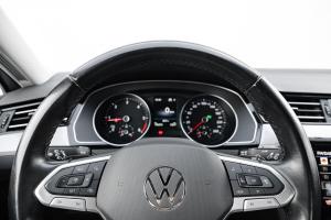 Volkswagen Passat 2022 in Riga, with an engine capacity of 2.00 L and mileage of 136 thousand km for 18050 €, photo 16 on AUTOMOTO.COM.LV