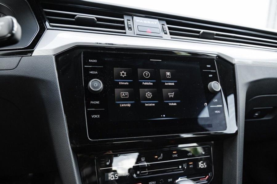 Volkswagen Passat 2022 in Riga, with an engine capacity of 2.00 L and mileage of 136 thousand km for 18050 €, photo 24 on AUTOMOTO.COM.LV
