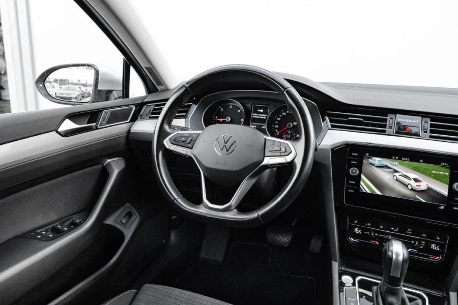Volkswagen Passat 2022 in Riga, with an engine capacity of 2.00 L and mileage of 136 thousand km for 18050 €, photo 29 on AUTOMOTO.COM.LV
