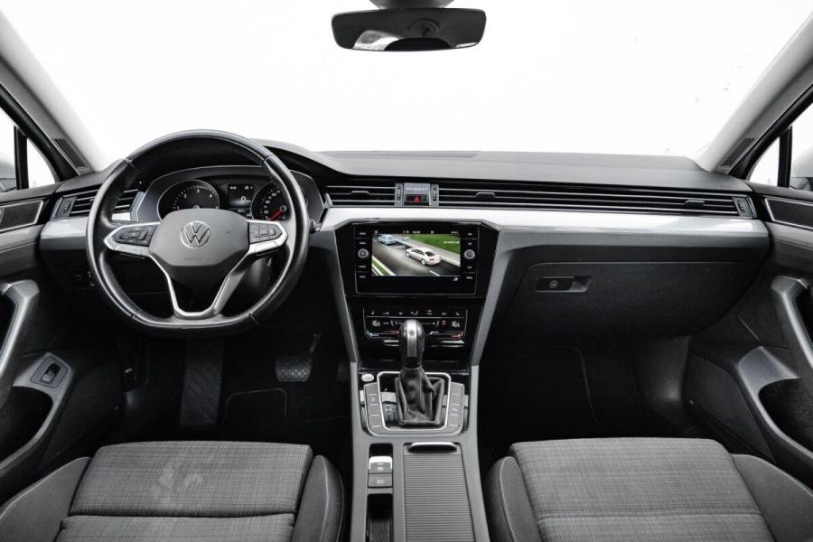 Volkswagen Passat 2022 in Riga, with an engine capacity of 2.00 L and mileage of 136 thousand km for 18050 €, photo 30 on AUTOMOTO.COM.LV