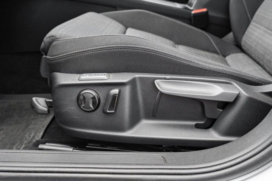 Volkswagen Passat 2022 Rīga, ar dzinēja tilpumu 2.00 L un nobraukumu 101 tūkst. km par 18200 €, foto 11 vietnē AUTOMOTO.COM.LV