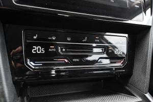 Volkswagen Passat 2022 Rīga, ar dzinēja tilpumu 2.00 L un nobraukumu 101 tūkst. km par 18200 €, foto 17 vietnē AUTOMOTO.COM.LV