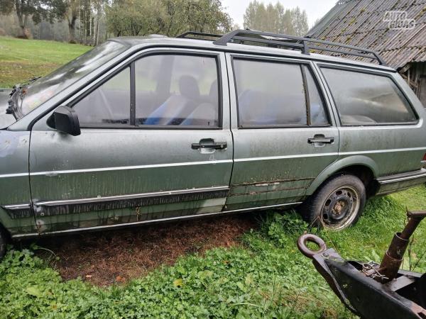 Volkswagen Passat 1986 Molėtai, ar dzinēja tilpumu 1.80 L un nobraukumu 300 tūkst. km par 500 €, foto 5 vietnē AUTOMOTO.COM.LV