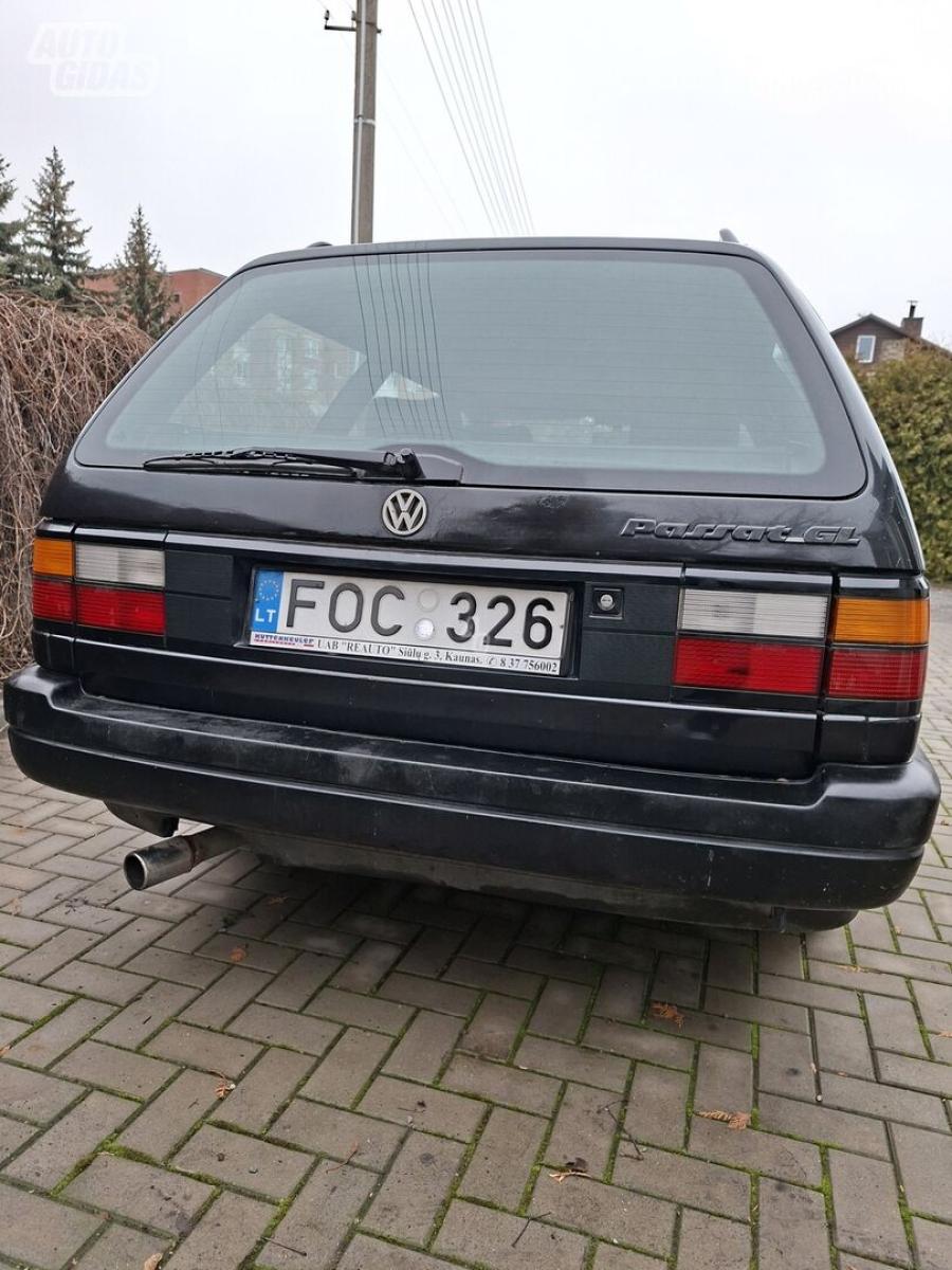 Volkswagen Passat 1992 Marijampole, ar dzinēja tilpumu 1.80 L un nobraukumu 190 tūkst. km par 1250 €, foto 2 vietnē AUTOMOTO.COM.LV