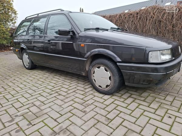 Volkswagen Passat 1992 Marijampole, ar dzinēja tilpumu 1.80 L un nobraukumu 190 tūkst. km par 1250 €, foto 4 vietnē AUTOMOTO.COM.LV