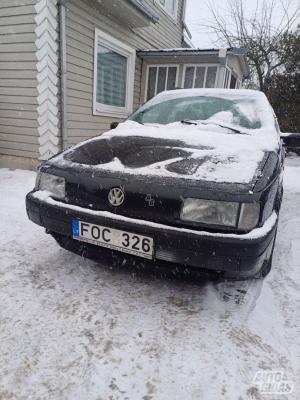 Volkswagen Passat 1992 in Marijampole, with an engine capacity of 1.80 L and mileage of 190 thousand km for 1200 €, photo  on AUTOMOTO.COM.LV