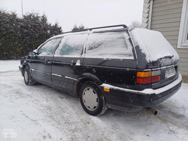 Фольксваген Пассат 1992 в Мариямполе, объемом двигателя 1.80 л и пробегом 190 тыс. км за 1200 €, фото 2 на AUTOMOTO.COM.LV