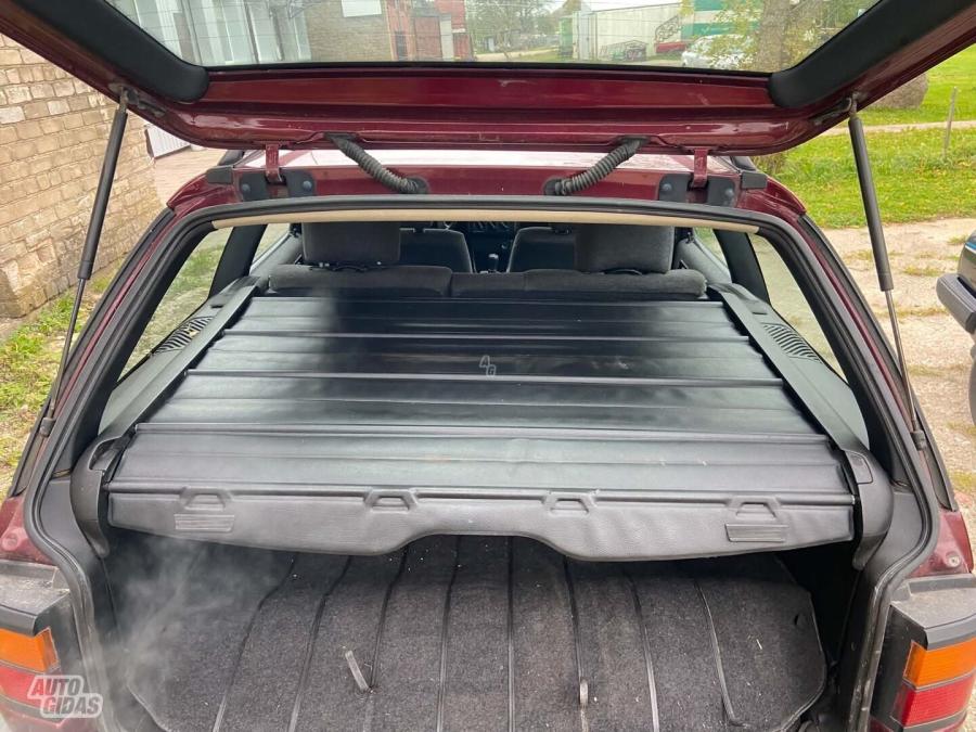 Volkswagen Passat 1992 in Gargzdai, with an engine capacity of 2.80 L and mileage of 379 thousand km for 2000 €, photo 9 on AUTOMOTO.COM.LV