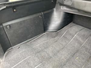 Volkswagen Passat 1992 in Gargzdai, with an engine capacity of 2.80 L and mileage of 379 thousand km for 2000 €, photo 19 on AUTOMOTO.COM.LV