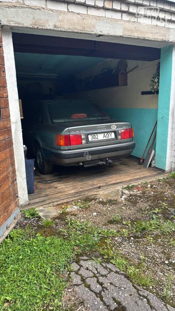 Volkswagen Passat 1993 in Anyksciai, with an engine capacity of 2.00 L and mileage of 325 thousand km for 750 €, photo 3 on AUTOMOTO.COM.LV