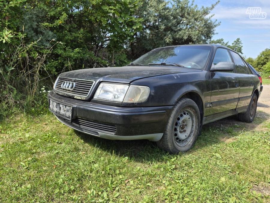 Volkswagen Passat 1993 in Anyksciai, with an engine capacity of 2.00 L and mileage of 325 thousand km for 750 €, photo 6 on AUTOMOTO.COM.LV