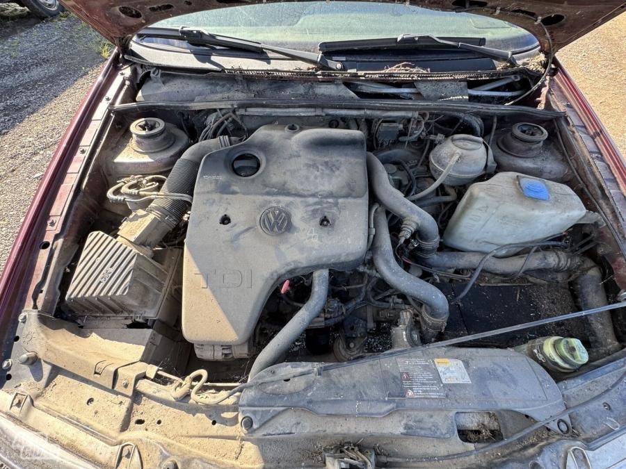 Volkswagen Passat 1994 Kauņa, ar dzinēja tilpumu 1.90 L un nobraukumu 1 tūkst. km par 1000 €, foto 10 vietnē AUTOMOTO.COM.LV