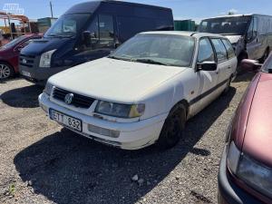 Volkswagen Passat 1994 Kauņa, ar dzinēja tilpumu 1.90 L un nobraukumu 1 tūkst. km par 1000 €, foto 11 vietnē AUTOMOTO.COM.LV