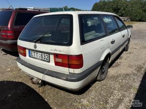 Volkswagen Passat 1994 Kauņa, ar dzinēja tilpumu 1.90 L un nobraukumu 1 tūkst. km par 1000 €, foto 13 vietnē AUTOMOTO.COM.LV