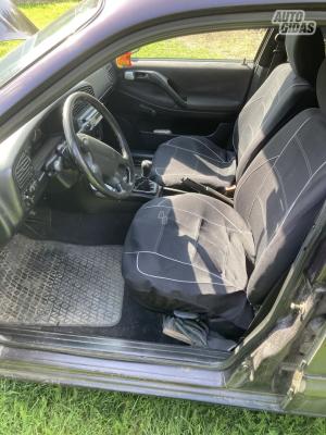 Volkswagen Passat 1994 in Kaunas, with an engine capacity of 1.90 L and mileage of 350 thousand km for 750 €, photo 5 on AUTOMOTO.COM.LV