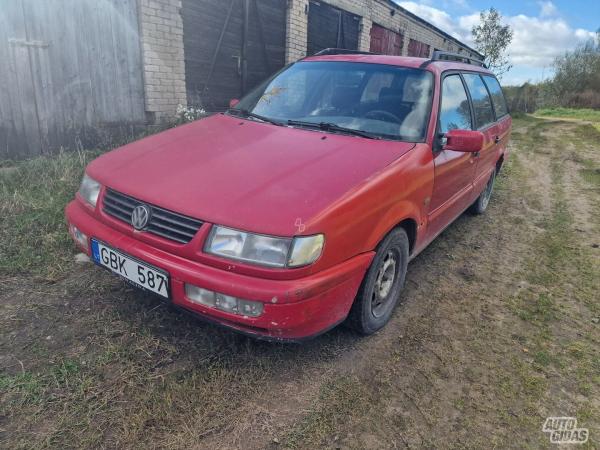 Volkswagen Passat 1994 Ignalina, ar dzinēja tilpumu 1.90 L un nobraukumu 432 tūkst. km par 450 €, foto 1 vietnē AUTOMOTO.COM.LV