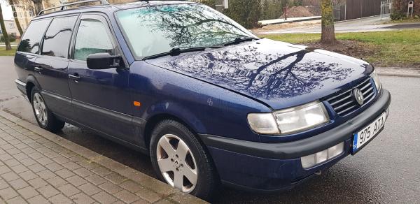 Volkswagen Passat 1995 Panevēža, ar dzinēja tilpumu 1.80 L un nobraukumu 250 tūkst. km par 600 €, foto 6 vietnē AUTOMOTO.COM.LV