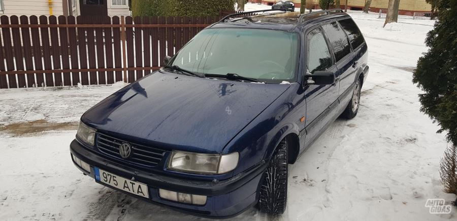 Volkswagen Passat 1995 Panevēža, ar dzinēja tilpumu 1.80 L un nobraukumu 250 tūkst. km par 650 €, foto 3 vietnē AUTOMOTO.COM.LV