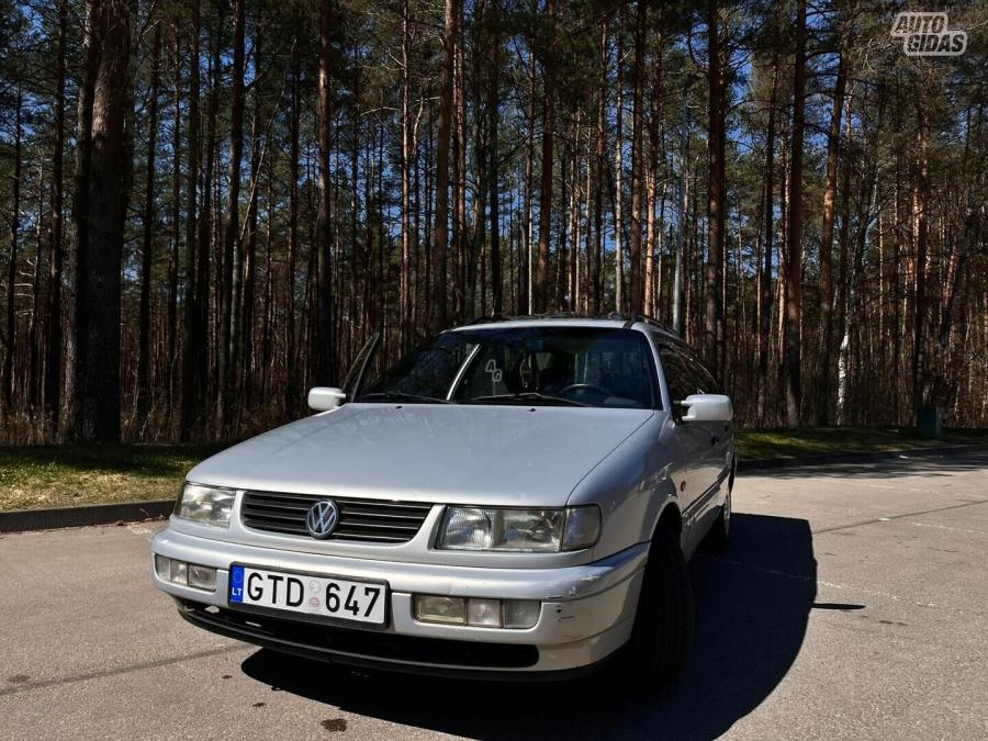 Volkswagen Passat 1995 Visaginas, ar dzinēja tilpumu 1.80 L un nobraukumu 330 tūkst. km par 1000 €, foto 1 vietnē AUTOMOTO.COM.LV