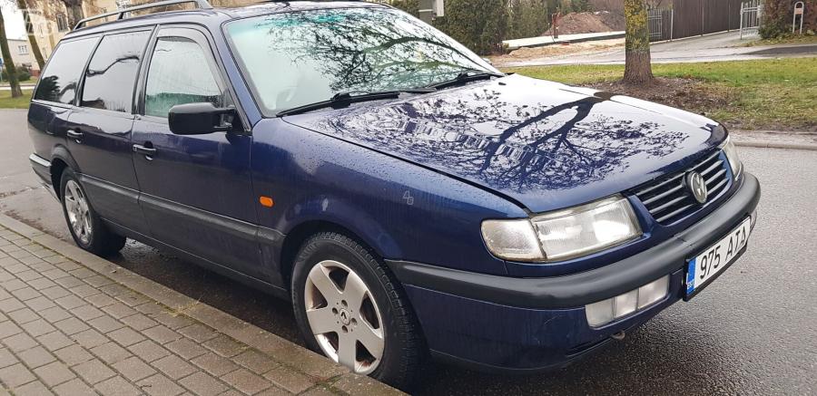 Volkswagen Passat 1996 Panevēža, ar dzinēja tilpumu 1.80 L un nobraukumu 250 tūkst. km par 650 €, foto 1 vietnē AUTOMOTO.COM.LV