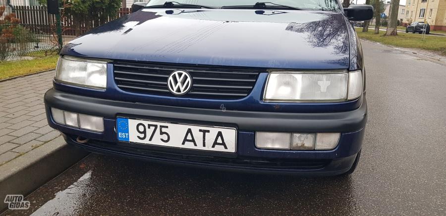 Volkswagen Passat 1996 Panevēža, ar dzinēja tilpumu 1.80 L un nobraukumu 250 tūkst. km par 650 €, foto 2 vietnē AUTOMOTO.COM.LV