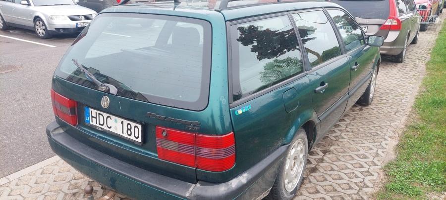 Volkswagen Passat 1996 in Vilnius, with an engine capacity of 1.90 L and mileage of 350 thousand km for 550 €, photo 5 on AUTOMOTO.COM.LV