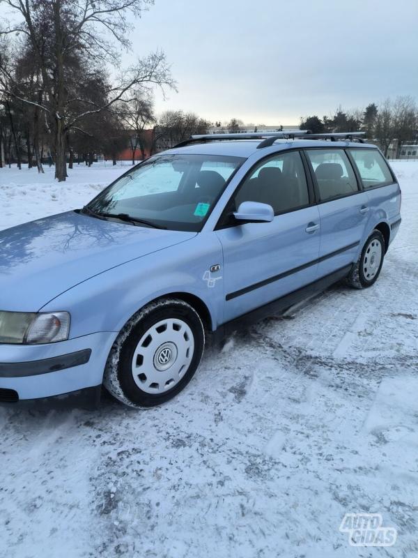 Volkswagen Passat 1997 Kauņa, ar dzinēja tilpumu 1.90 L un nobraukumu 300 tūkst. km par 750 €, foto 1 vietnē AUTOMOTO.COM.LV