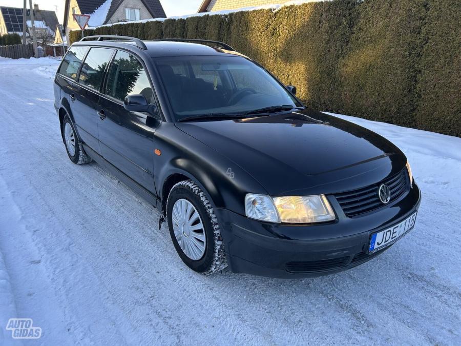 Volkswagen Passat 1997 in Vilkaviskis, with an engine capacity of 1.60 L and mileage of 277 thousand km for 950 €, photo 5 on AUTOMOTO.COM.LV