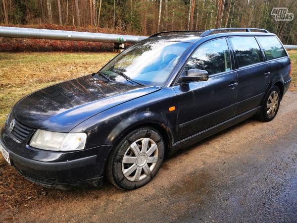Volkswagen Passat 1997 Visaginas, ar dzinēja tilpumu 1.90 L un nobraukumu 411 tūkst. km par 550 €, foto 1 vietnē AUTOMOTO.COM.LV