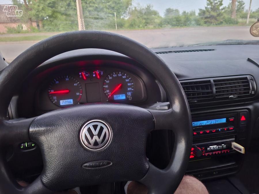 Volkswagen Passat 1997 in Pakruojis, with an engine capacity of 1.90 L and mileage of 368 thousand km for 750 €, photo 9 on AUTOMOTO.COM.LV