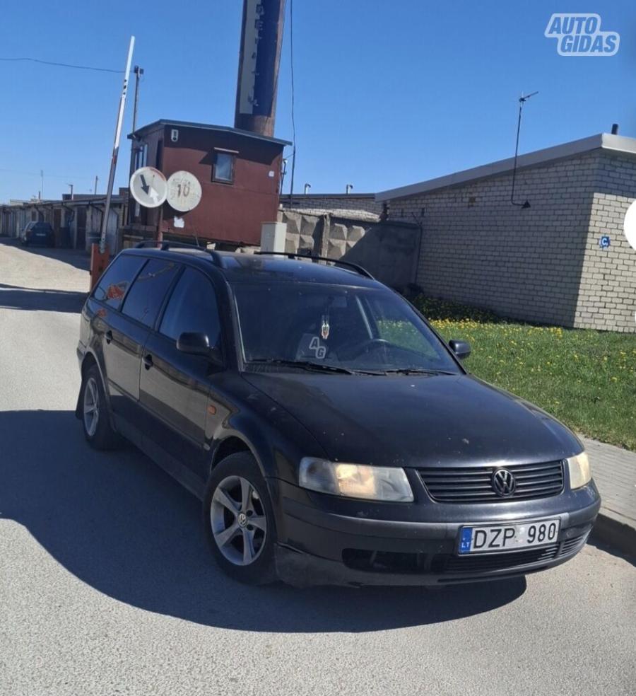 Volkswagen Passat 1997 in Pakruojis, with an engine capacity of 1.90 L and mileage of 368 thousand km for 750 €, photo 10 on AUTOMOTO.COM.LV