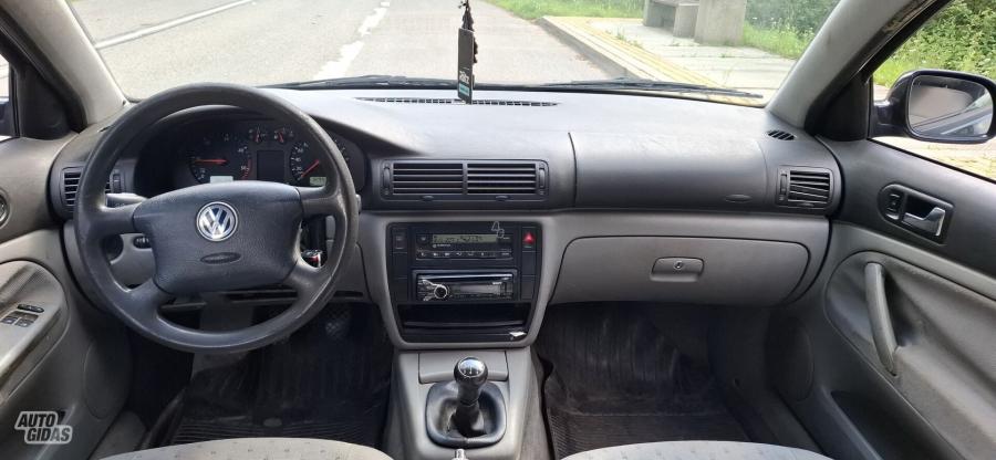 Volkswagen Passat 1997 in Utena, with an engine capacity of 1.90 L and mileage of 350 thousand km for 600 €, photo 6 on AUTOMOTO.COM.LV