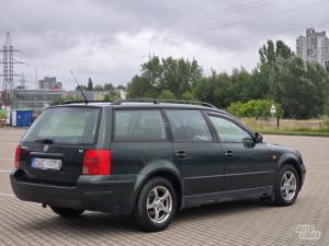 Volkswagen Passat 1997 in Vilnius, with an engine capacity of 1.80 L and mileage of 272 thousand km for 800 €, photo 7 on AUTOMOTO.COM.LV