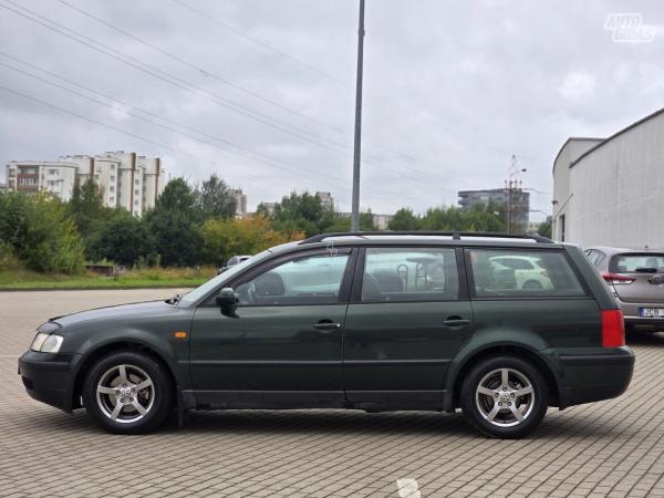 Volkswagen Passat 1997 Viļņa vietnē Volkswagen Passat 1997 Viļņa, ar dzinēja tilpumu 1.80 L un nobraukumu 272 tūkst. km par 800 €, foto 4 vietnē AUTOMOTO.COM.LV
