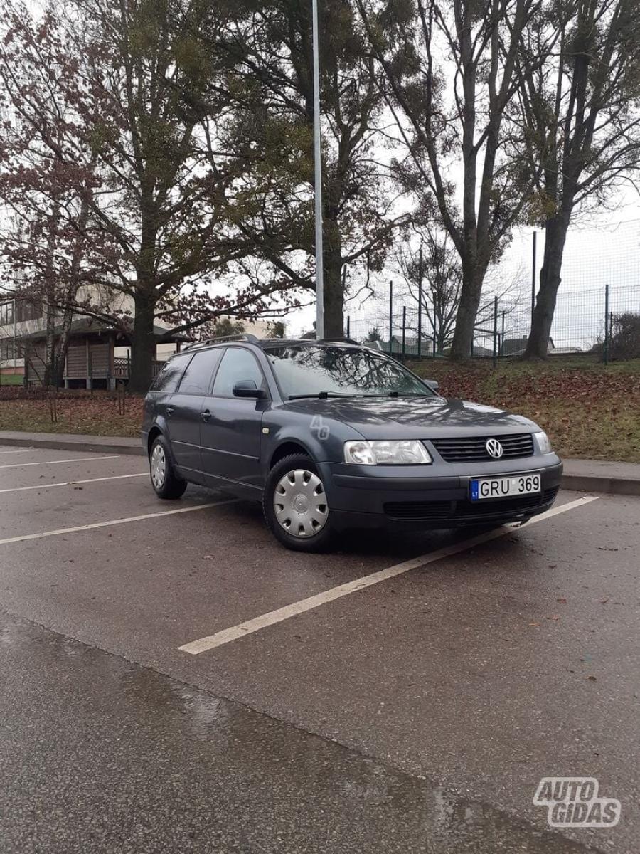 Volkswagen Passat 1998 in Kaunas, with an engine capacity of 1.90 L and mileage of 570 thousand km for 1200 €, photo 1 on AUTOMOTO.COM.LV