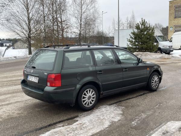 Volkswagen Passat 1998 Druskininkai, ar dzinēja tilpumu 1.90 L un nobraukumu 440 tūkst. km par 440 €, foto 7 vietnē AUTOMOTO.COM.LV