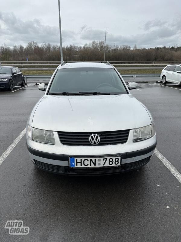 Volkswagen Passat 1998 in Kaunas, with an engine capacity of 1.90 L and mileage of 421 thousand km for 1350 €, photo 2 on AUTOMOTO.COM.LV