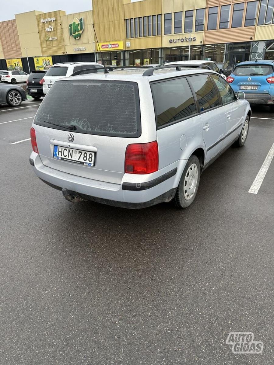 Volkswagen Passat 1998 Kauņa, ar dzinēja tilpumu 1.90 L un nobraukumu 421 tūkst. km par 1350 €, foto 7 vietnē AUTOMOTO.COM.LV