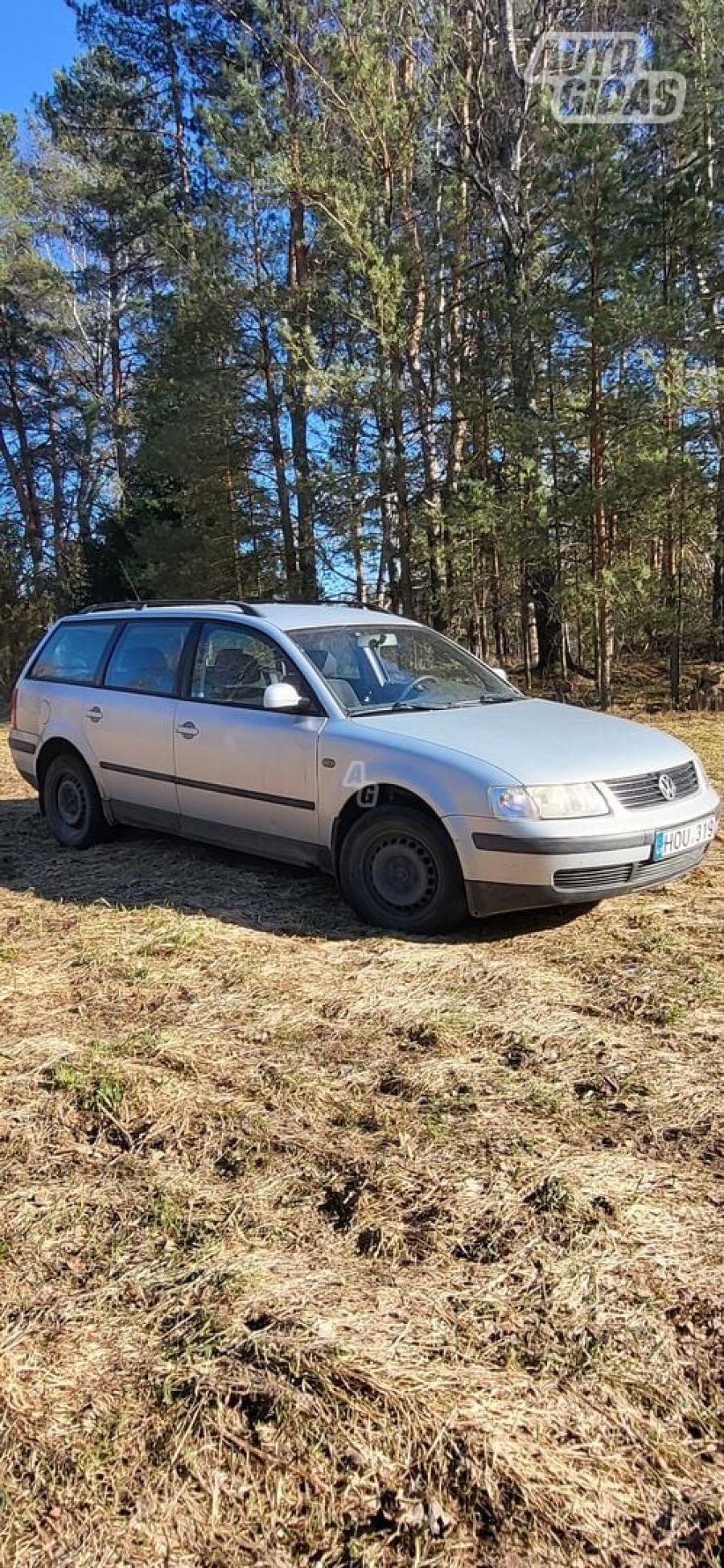 Volkswagen Passat 1998 in Utena, with an engine capacity of 1.60 L and mileage of 332 thousand km for 500 €, photo 5 on AUTOMOTO.COM.LV