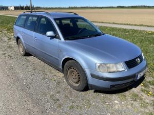 Volkswagen Passat 1998 in Rakvere, with an engine capacity of 0.00 L and mileage of 312 thousand km for 400 €, photo  on AUTOMOTO.COM.LV