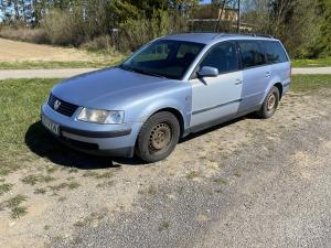 Volkswagen Passat 1998 Rakvere, ar dzinēja tilpumu 0.00 L un nobraukumu 312 tūkst. km par 400 €, foto 3 vietnē AUTOMOTO.COM.LV